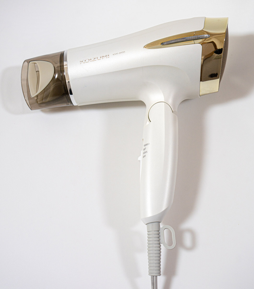 1万円以下で速乾できるドライヤーを買った コイズミ KHD-9330 | Nippon Photo Net